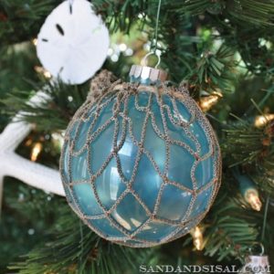 50 DIY Coastal Christmas Decorations - Prudent Penny Pincher