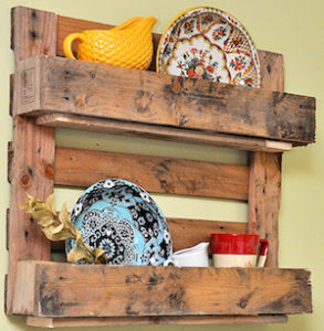 150 Cheap and Easy Pallet Wood Projects - Prudent Penny Pincher