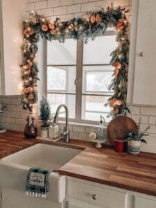50 Christmas Window Decorations - Prudent Penny Pincher