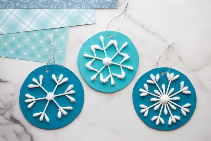 25 Best Snowflake Crafts for Kids - Prudent Penny Pincher