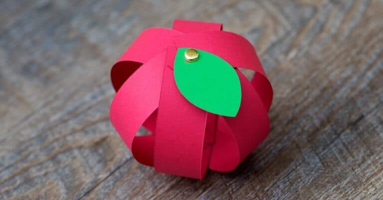 25 Fun and Easy Apple Crafts for Kids - Prudent Penny Pincher
