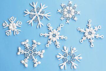 25 Best Snowflake Crafts for Kids - Prudent Penny Pincher