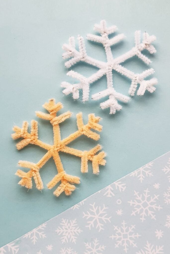 25 Best Snowflake Crafts for Kids - Prudent Penny Pincher